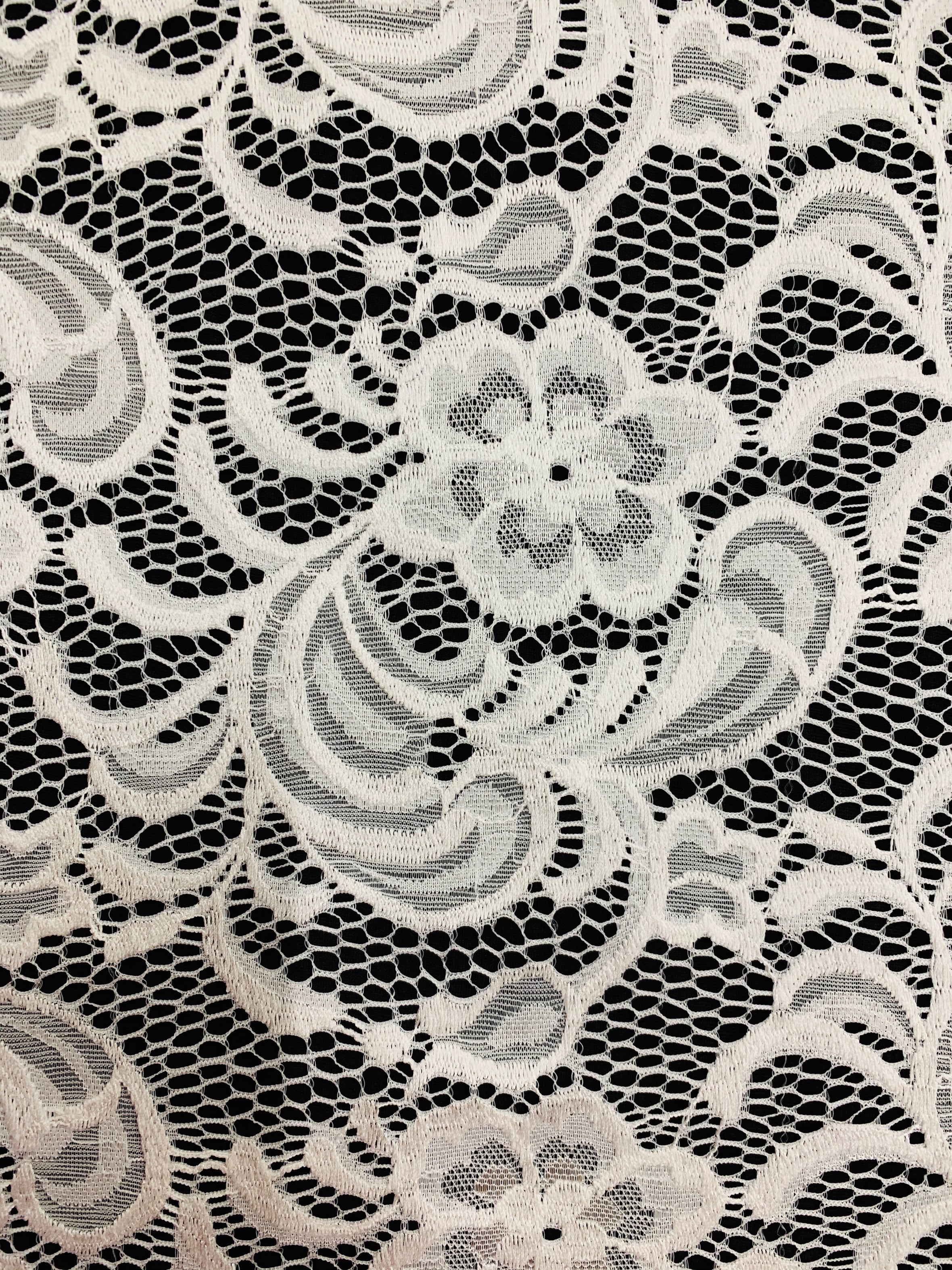 Crochet Floral Lace Fabric - Scalloped Edge Dressmaking Fab. | Fabriques